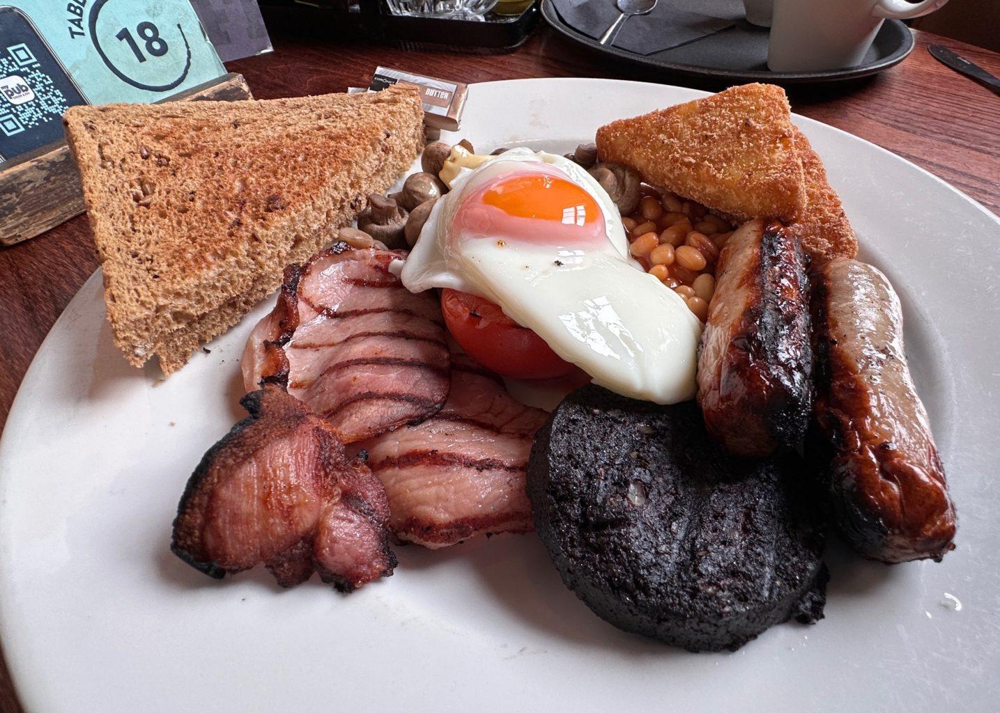VIDEO: breakfast at The Brasshouse, ‘Best Pub’ in WOWs 2024 awards ...
